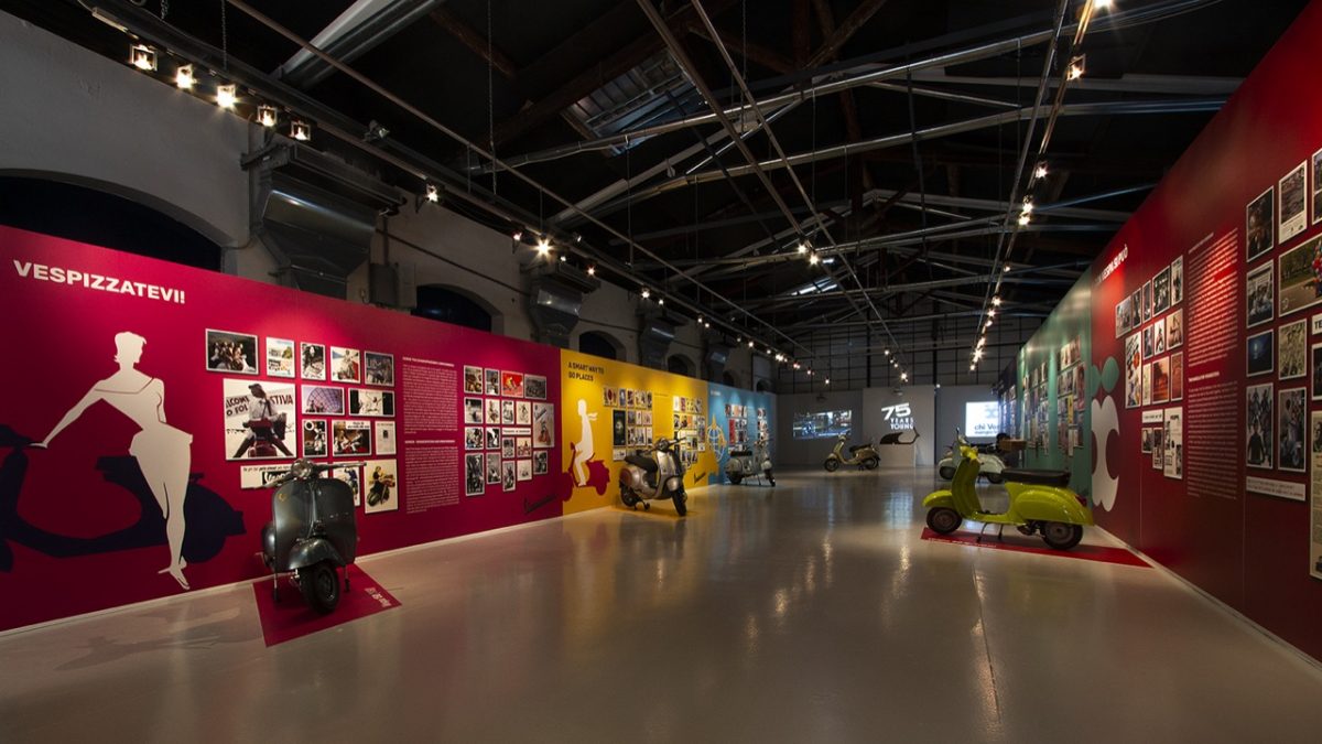 Piaggio Museum: exhibition, 75 years of Vespa, information