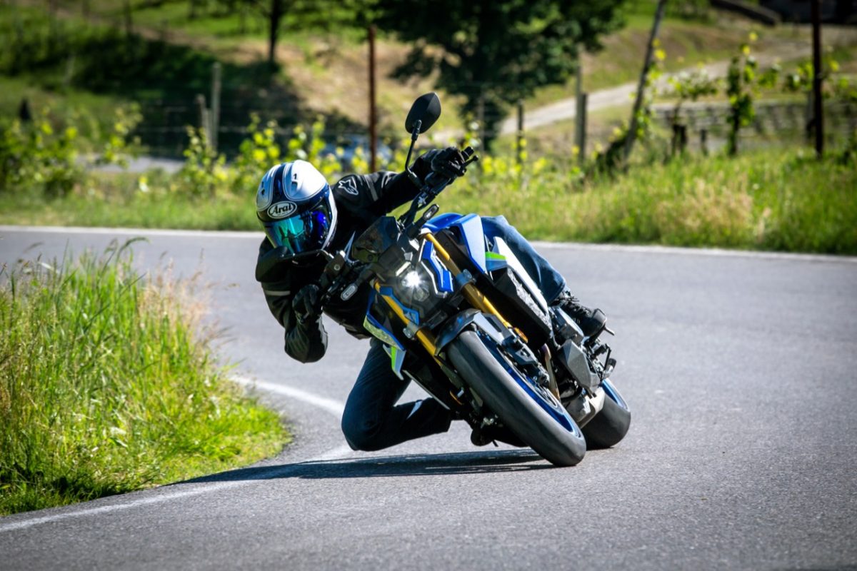 Suzuki GSX-S1000: 2021 model, summary, features, equipment, information