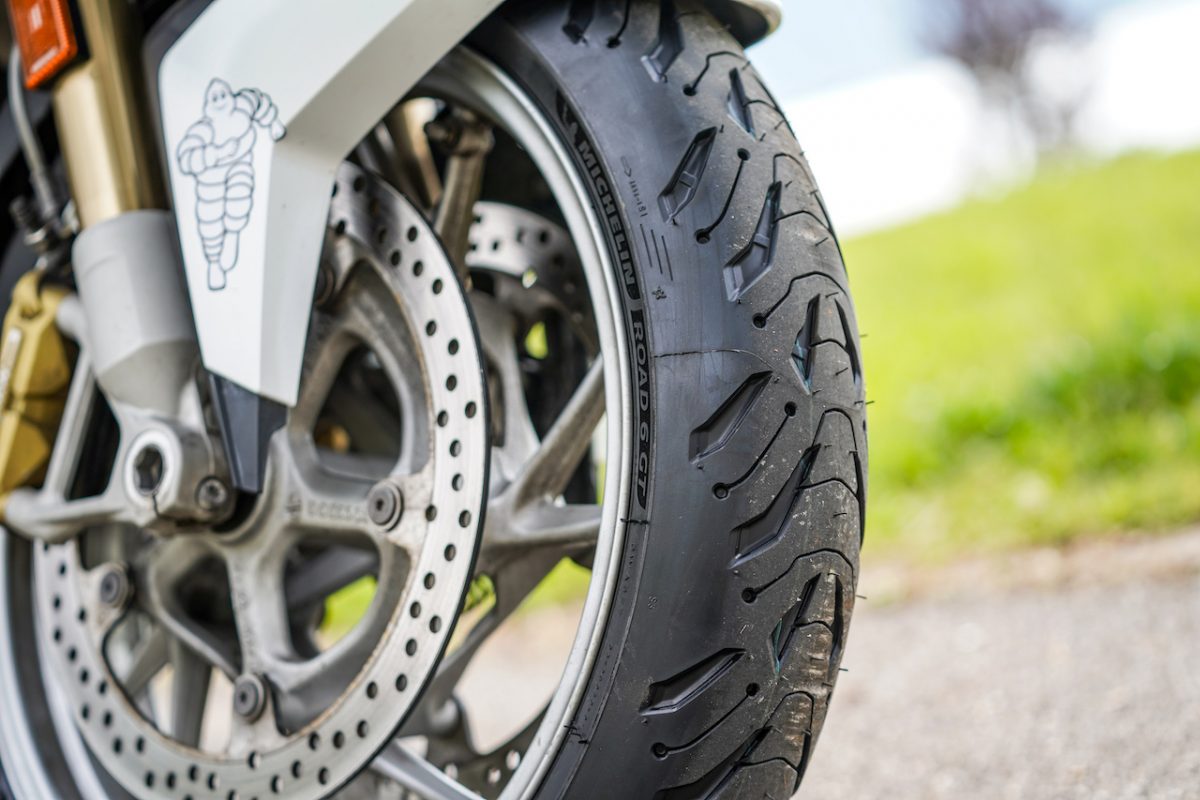 Michelin Road 6 et Road 6 GT : pneus moto, caractéristiques, informations