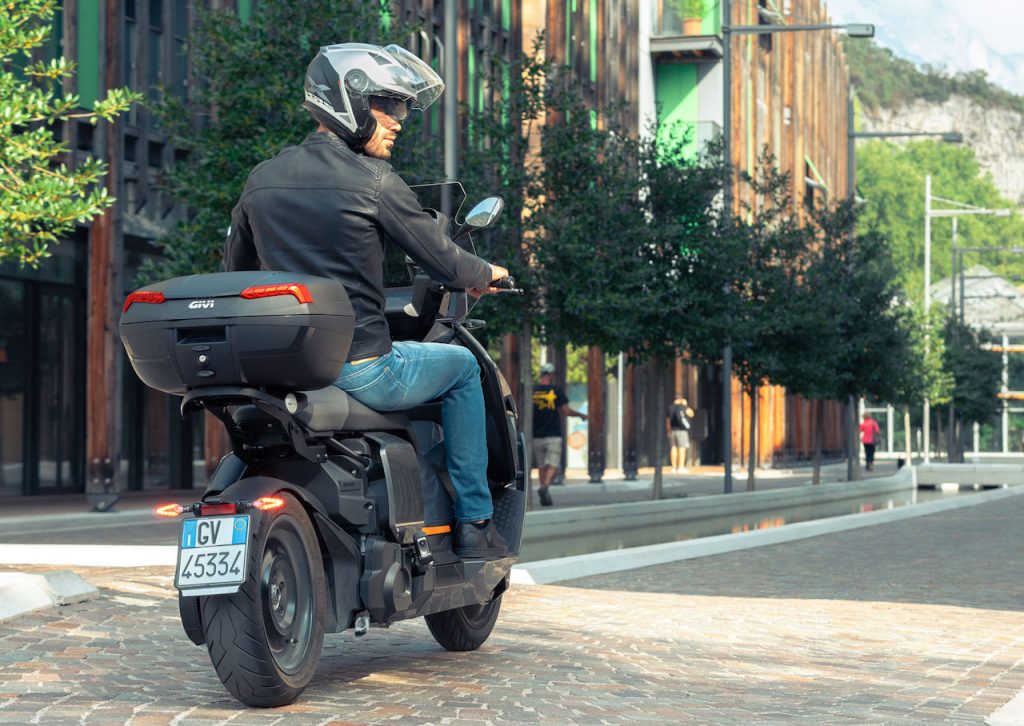 GIVI E46 Riviera: bauletto, caratteristiche, descrizione, informazioni