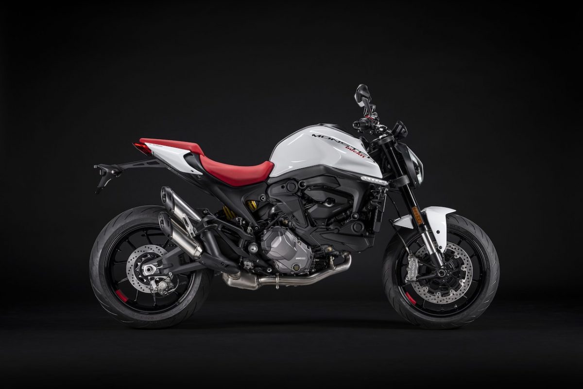 Ducati Monster: presentata la nuova livrea Iceberg White, gamma colori ...