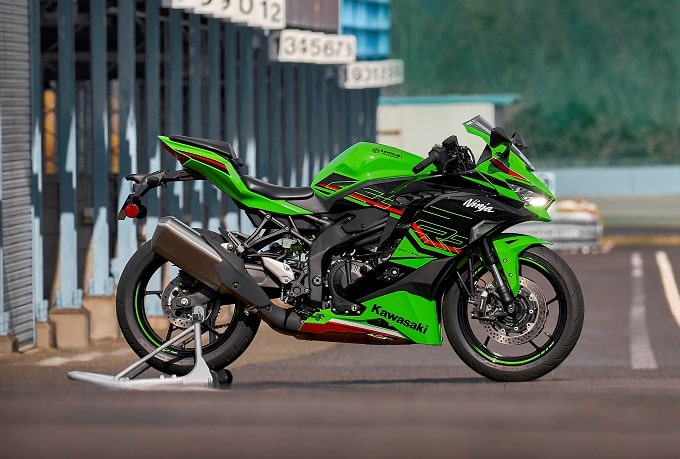 Kawasaki presents the new 4 Ninja Trophy ZX-2024RR single-brand trophy