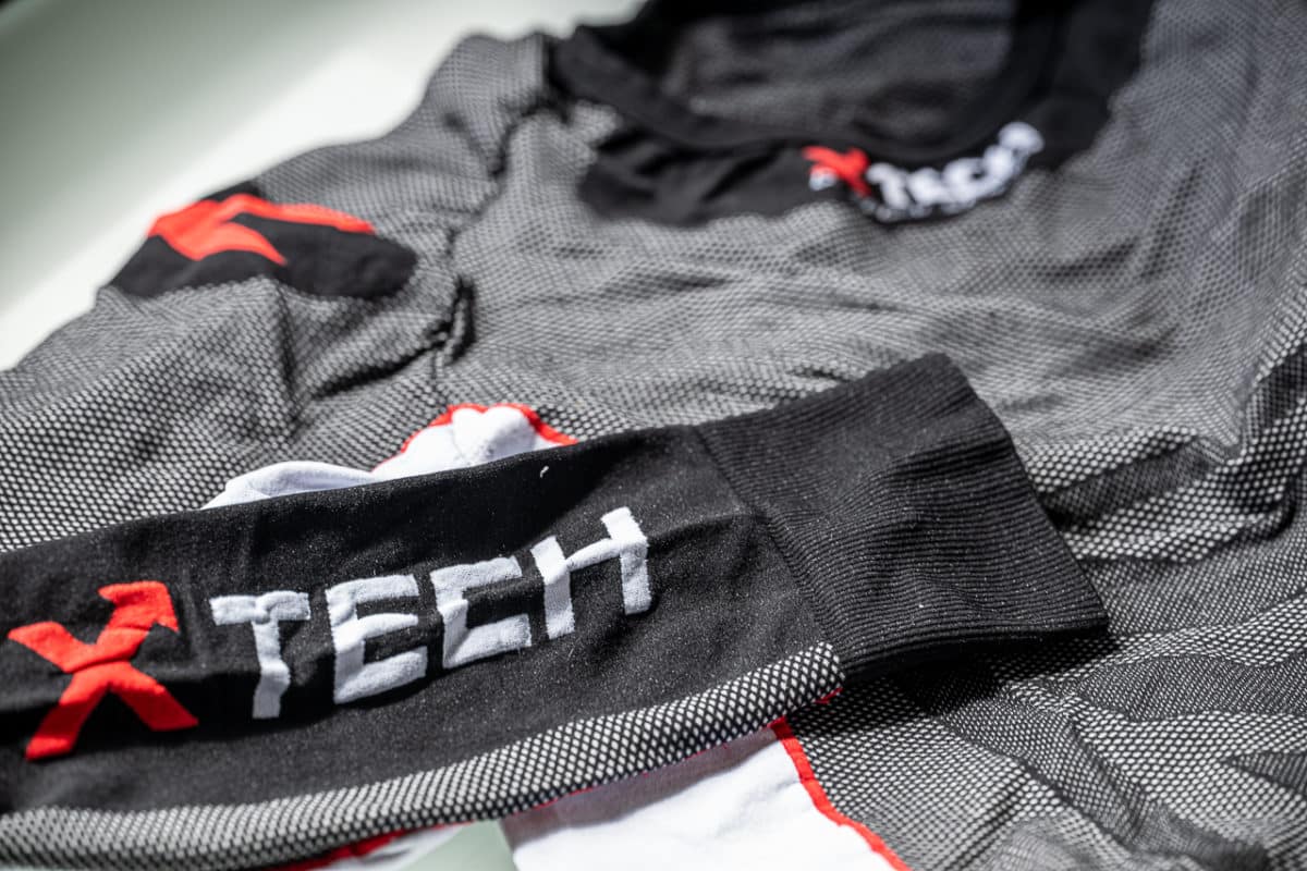 Sottotuta Xtech Misano e calza Carbon 2.0 : prova sottotuta, prova calza, prova in pista, come ...