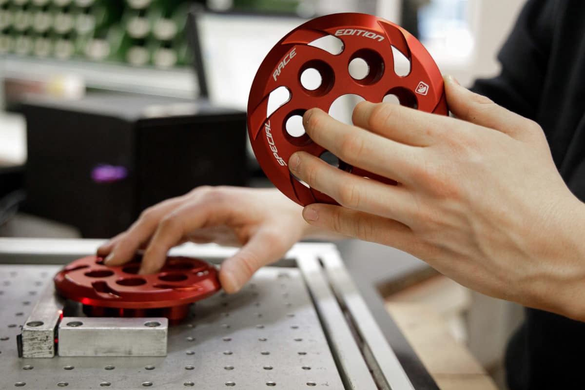 Componenti DBK Special Parts: installazione, utilizzo, prova su strada, estetica, opinioni e prezzo