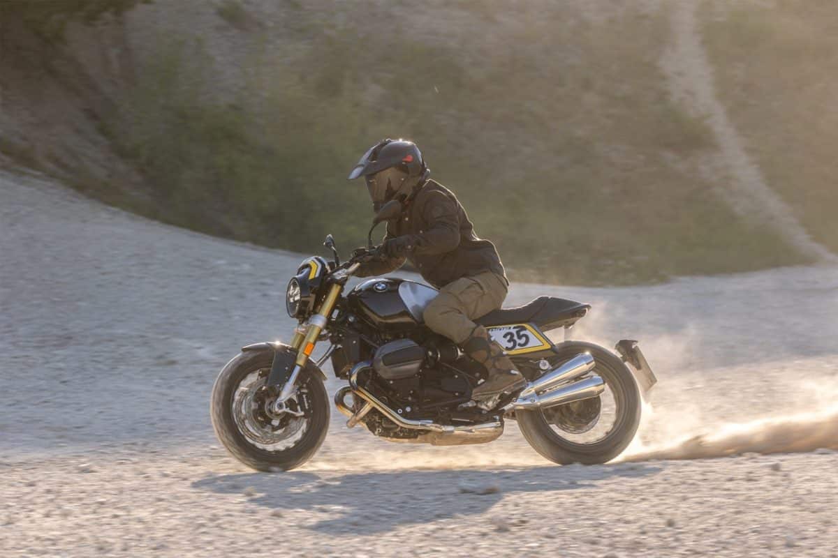 BMW R 12 nineT: حزمة ملحقات Tracker الجديدة