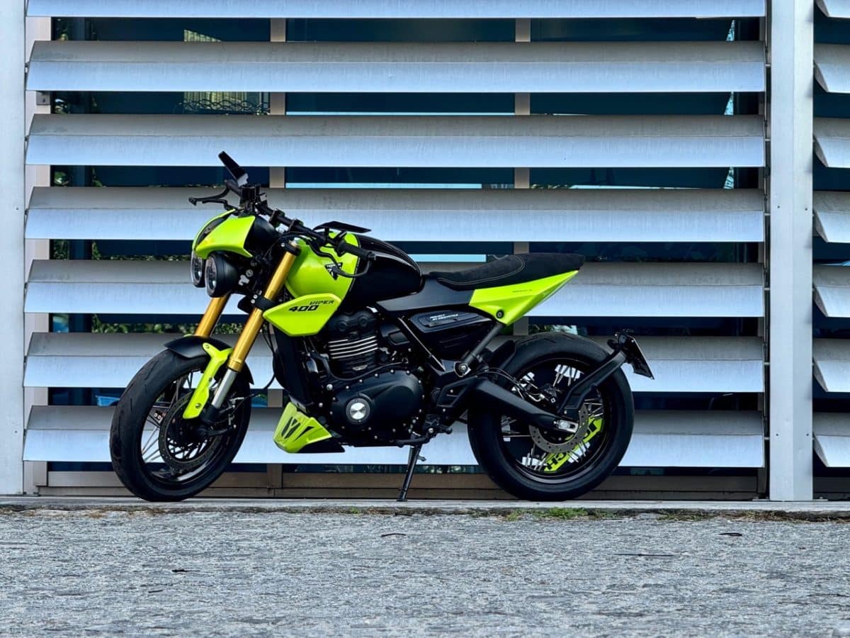 Triumph Viper 400: la moto one-off all’asta per beneficenza su CharityStars