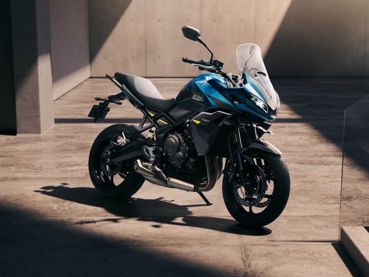 Triumph Trident 660 e Tiger Sport 660 2026: nuovo motore da 95 CV ...